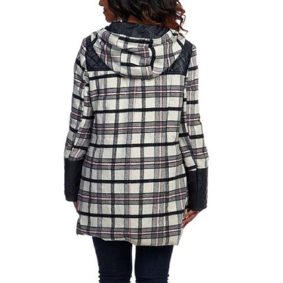 Yoki | Jackets & Coats | Yoki Black Pink Plaid Toggle Coat | Poshmark